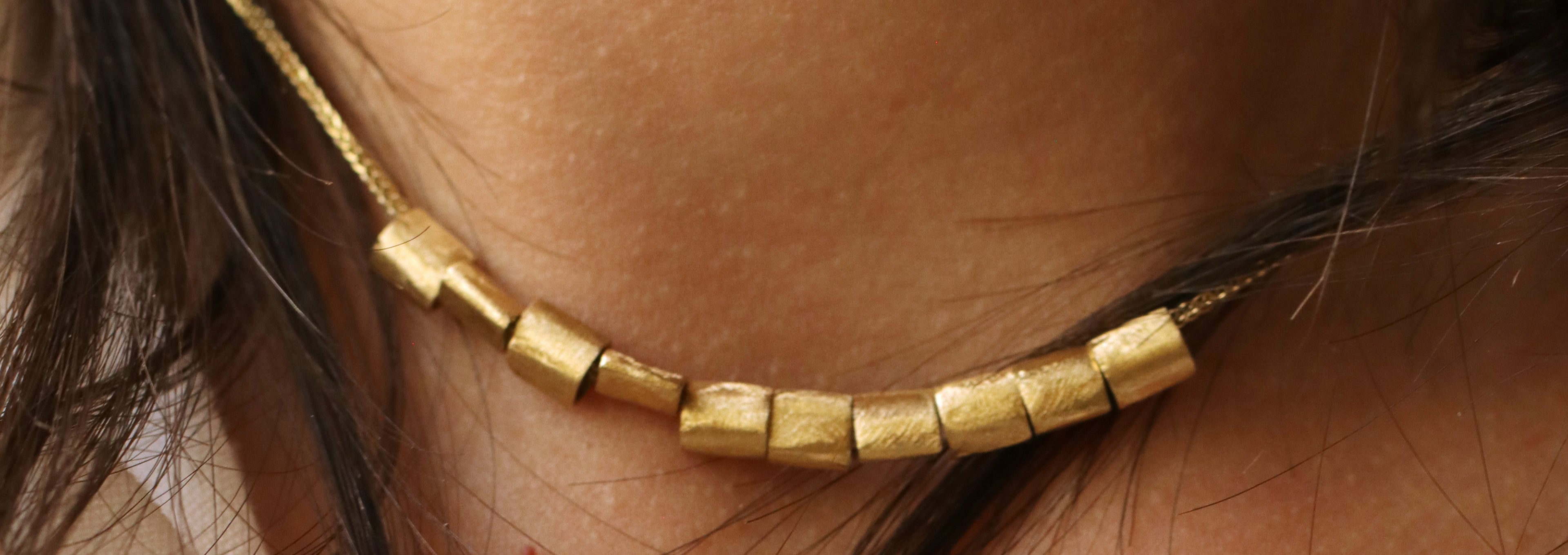 Coliere Zehava - Bijuterii lucrate manual din aur și pietre prețioase ...